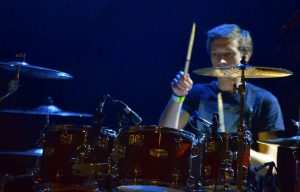 How To Extract Drums From A Song - Audio Mentor