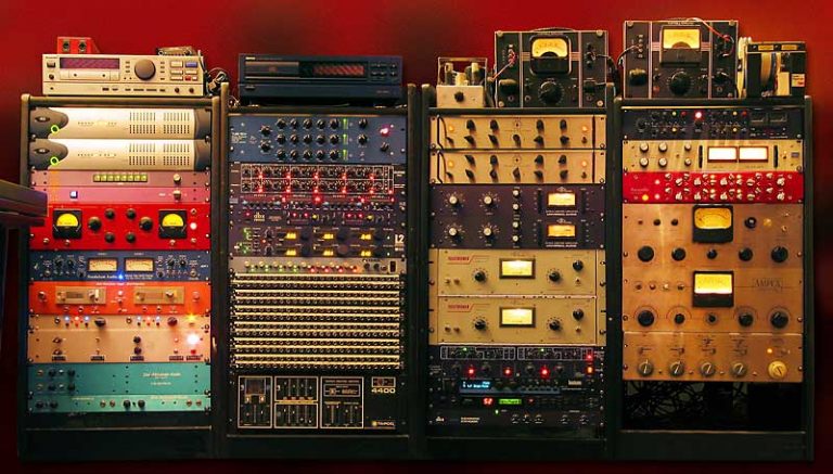 How Do Audio Effects Shape the Sound You Create? - Audio Mentor