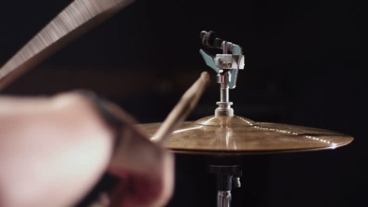 How To Mic Drums For Live Performances - Audio Mentor